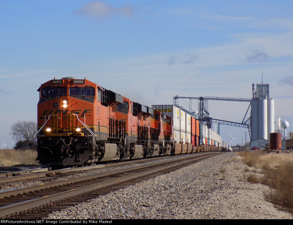BNSF 8092